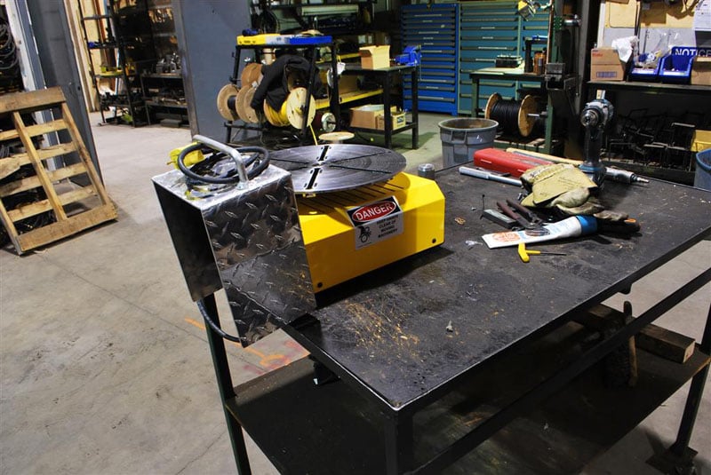 100 RPM x 300 lb High Speed Floor Turntable TRNB15-200