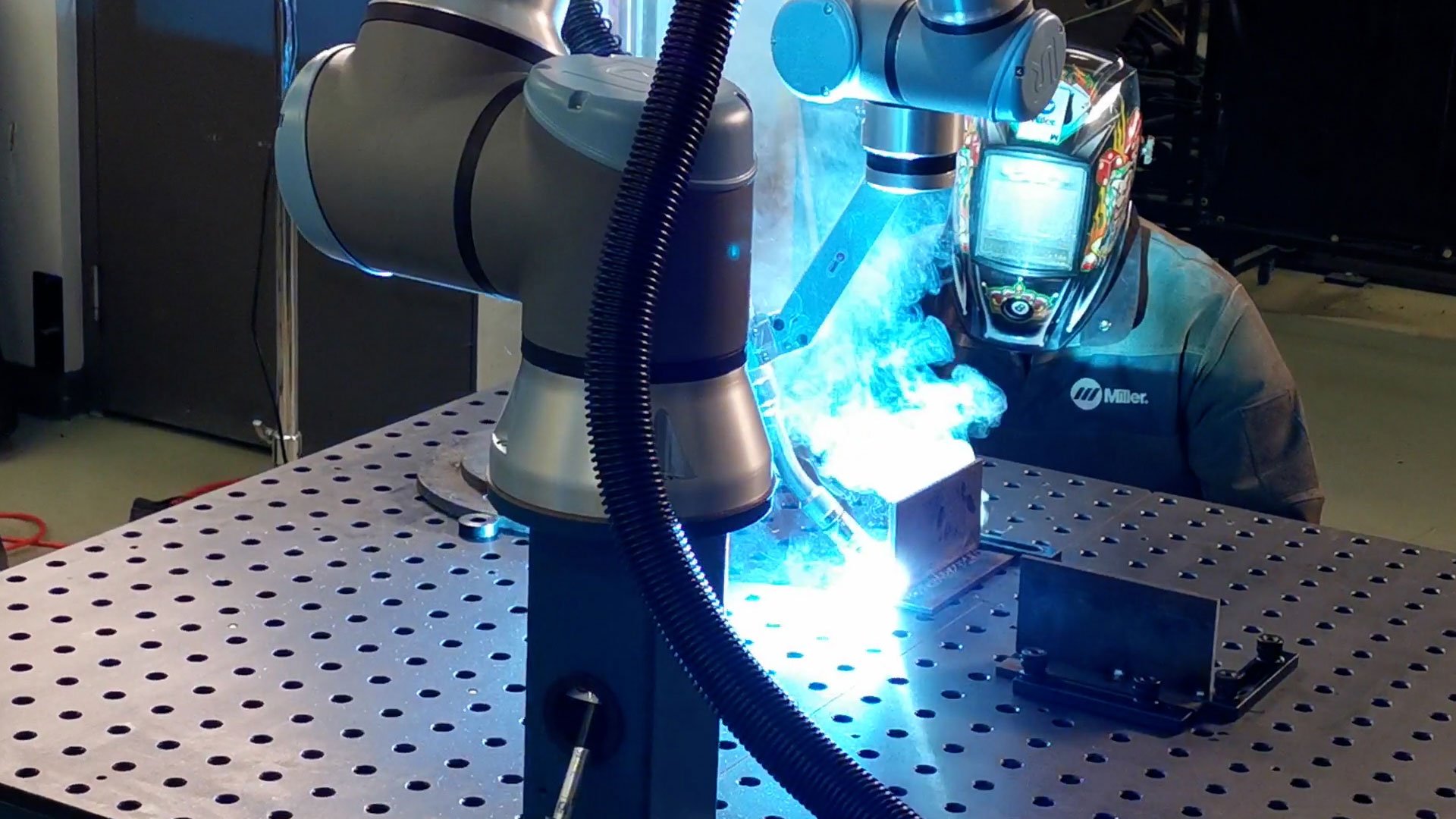Welding Cobot Table System Welding Cobot Table System