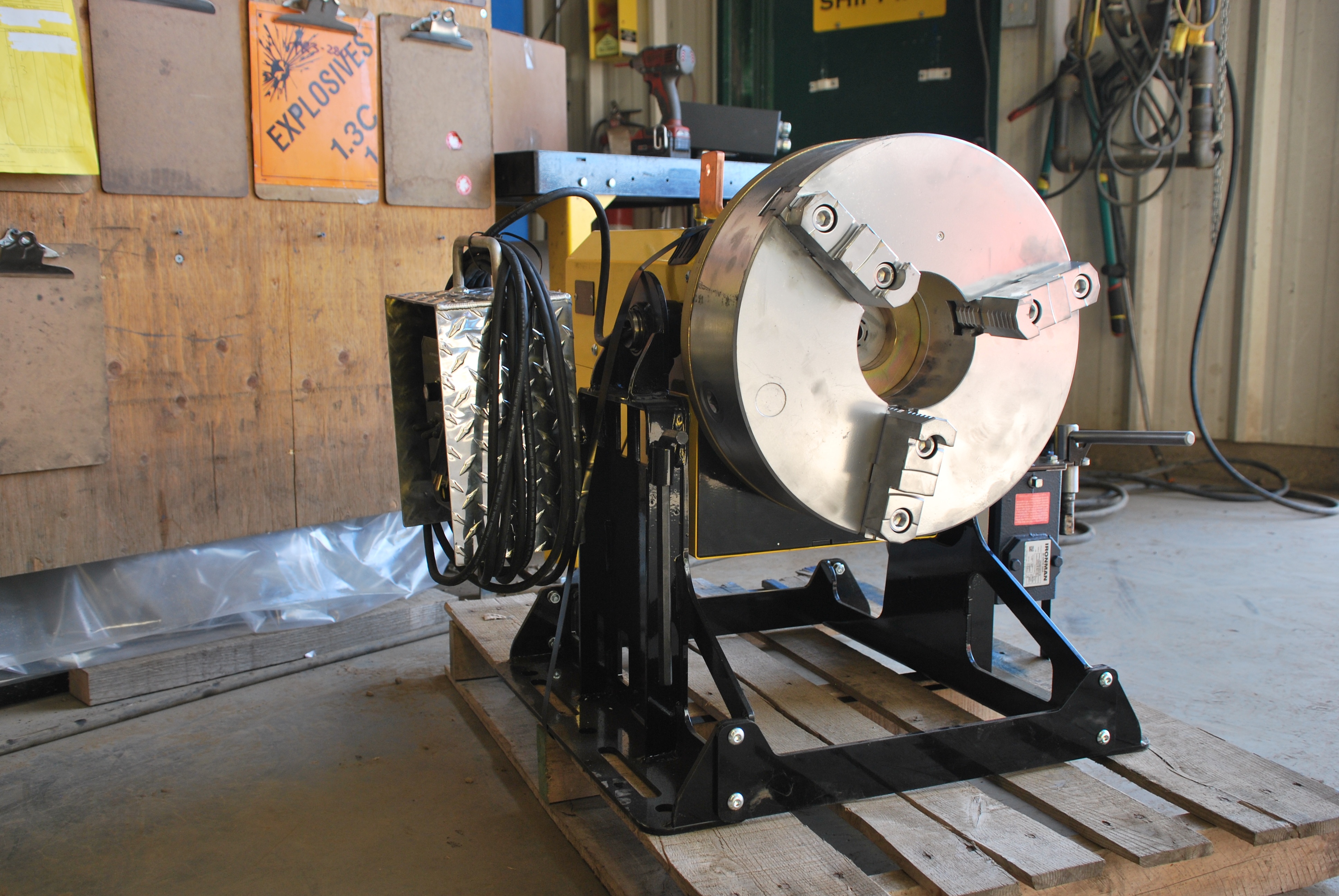 Pipe Welding Positioners: 12" Portable Benchtop Pipe Welding Positioners